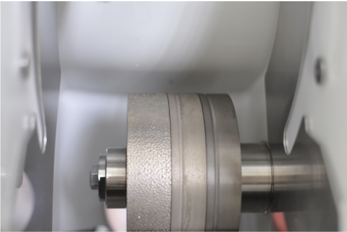 Automatic 3D Tracer and Edger Crystalvue CV-700 - Lenscan Medical Inc.